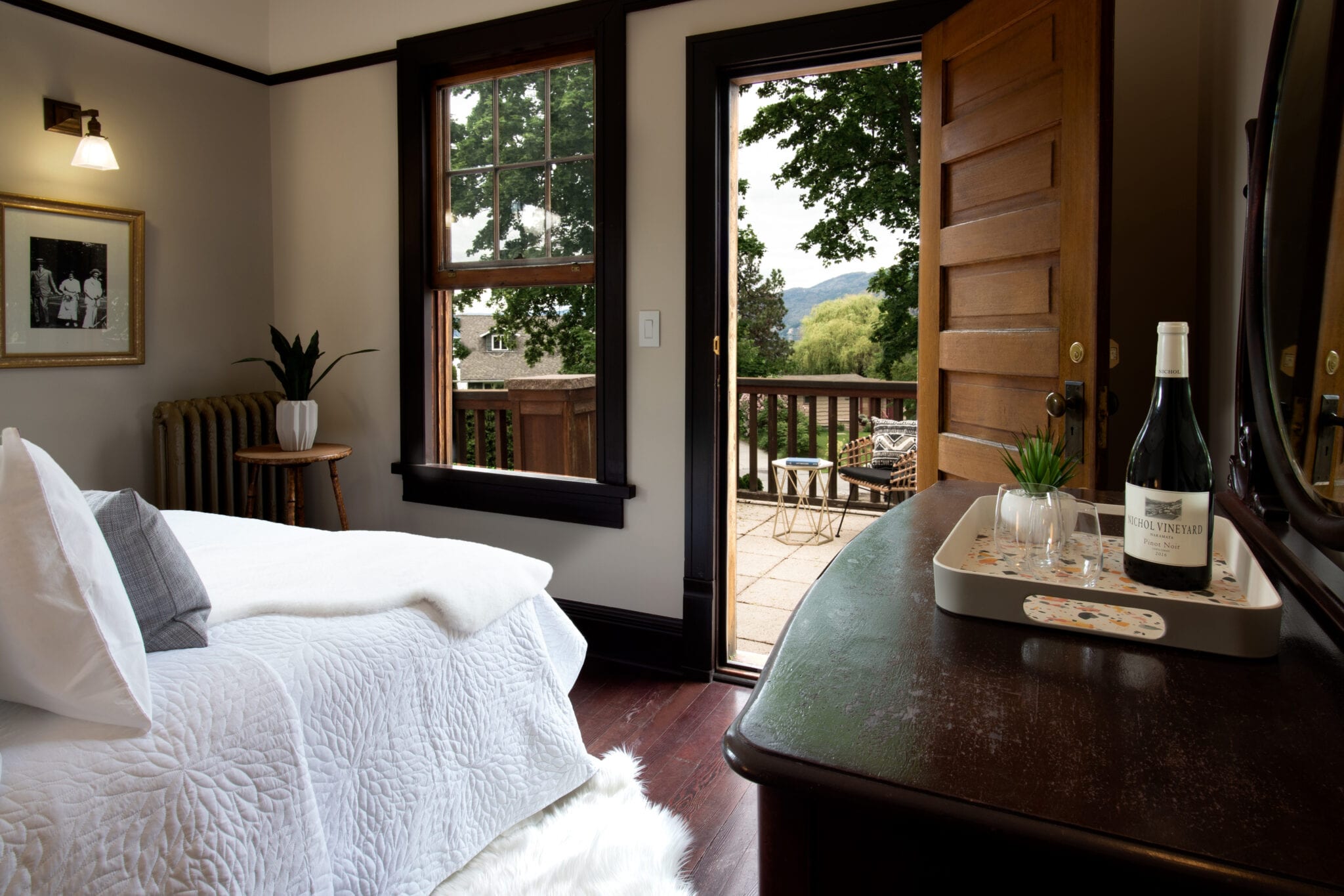 Naramata Inn | History. Beauty. Really Good Bread.